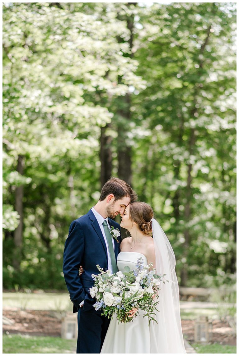 Jesse & Mattie’s Timeless Wedding at Kindred North | lorenbullard.com